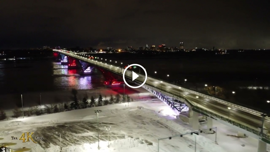 Peace Bridge: Night aerial view Dec 25th border closure update 12-25-2022