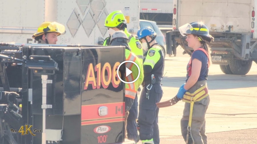 Mississauga: Hydraulic ladder basket removal of worker from rooftop 2-8 ...
