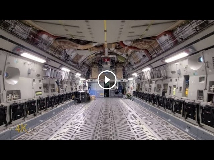 Canada: Walk-around inside C-17 Globemaster III military cargo airplane ...